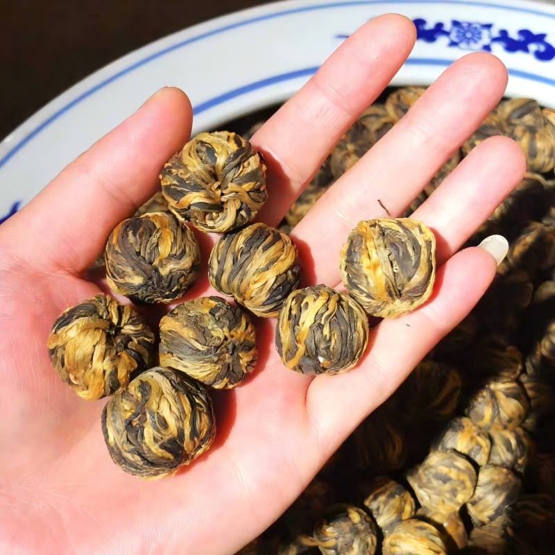 Yunnan Qianzi Hong (Purple Ball) Black Tea - Chinese Tea